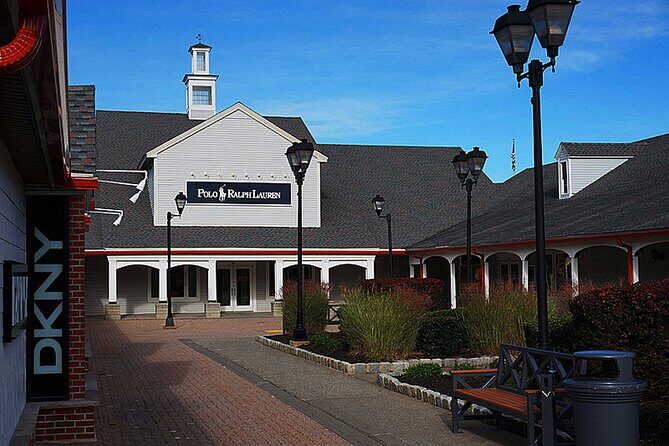 Woodbury Outlets Transfer with shopping from NYC | Kids 50% Off - Who Would Enjoy This Tour?