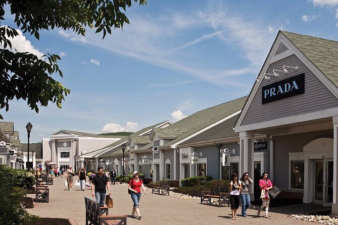 Woodbury Outlets Transfer with shopping from NYC | Kids 50% Off - Final Thoughts: Is It Worth It?