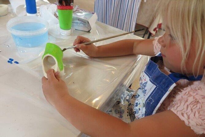 Wooden Shoes Painting Private Workshop in Simonehoeve - FAQs