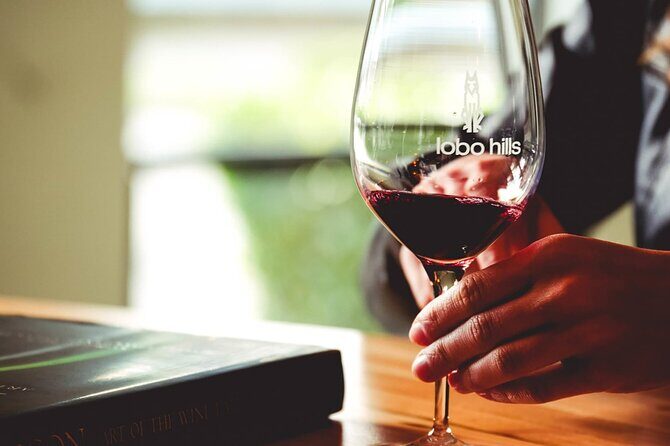 Woodinville Warehouse Wine Pass - Key Points