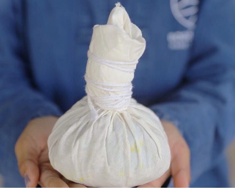 Workshop Making Herbal ball & herbal inhaler - The Setting and Atmosphere