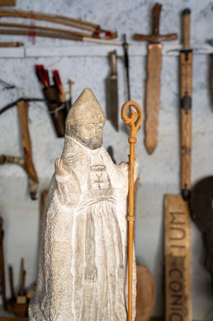 Workshop with the Master Stonemason of San Donato - Why This Experience Offers Unique Value