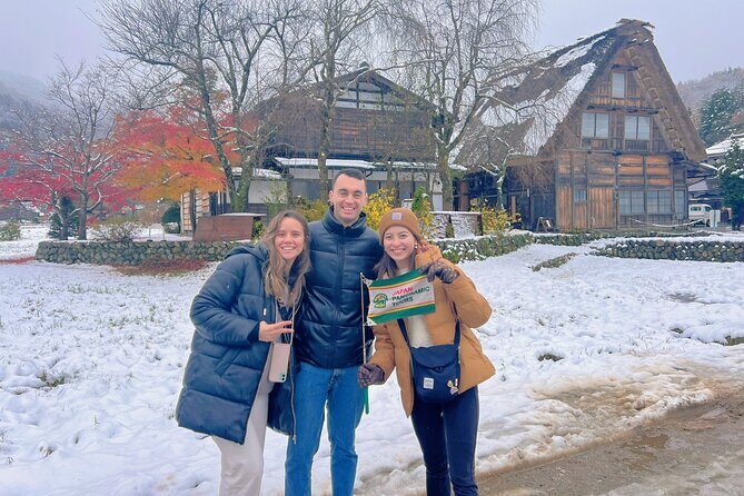 World Heritage Shirakawa-go Perfect Guided Tour from Kanazawa - An Introduction to the Tour Experience