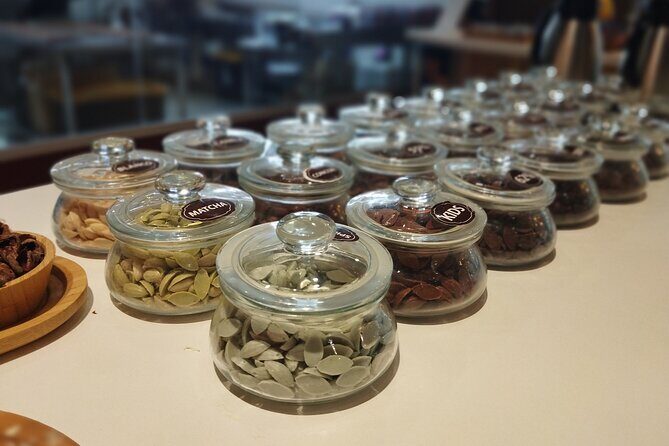 World Mart Souvenirs Store - Guided Tour - Key Points