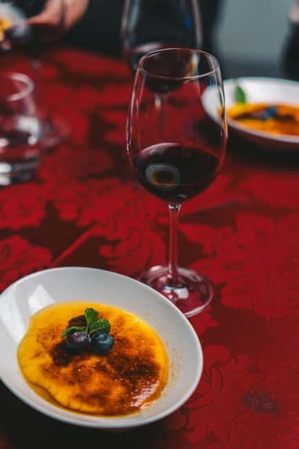 WOW Porto: Fado Show & Dinner Experience - Key Points