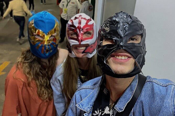 Wrestling Tour at Arena Mexico with Mask Included - Key Points