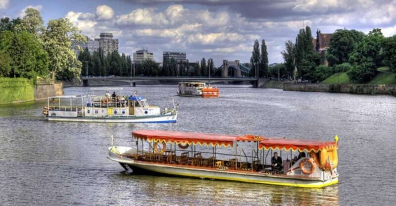 Wrocaw City Tour with Gondola or Boat Ride - Practical Considerations
