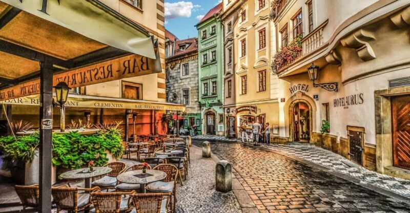 Wroclaw 1-Day Trip to Prague Private Guided Tour - Who Would Enjoy This Tour?