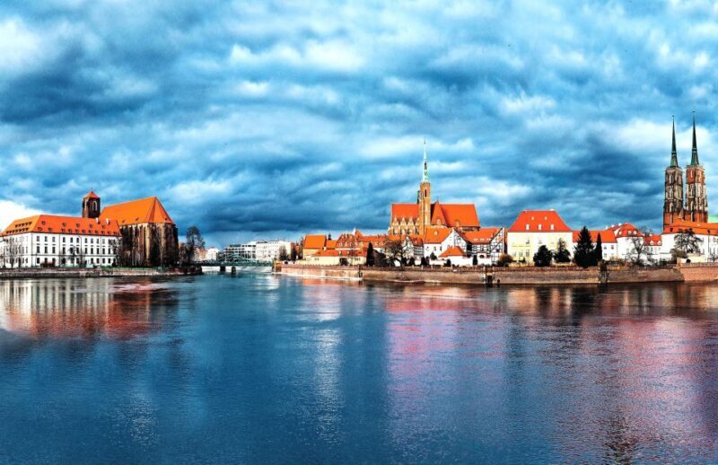 Wroclaw: City of 100 Bridges 4-Hour Private City Tour - FAQ
