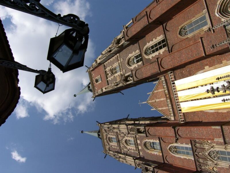 Wroclaw: City Walk and Cruise by Luxury Solar Catamaran - Key Points
