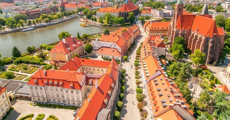 Wroclaw: Guided City Walk - What It Means for You