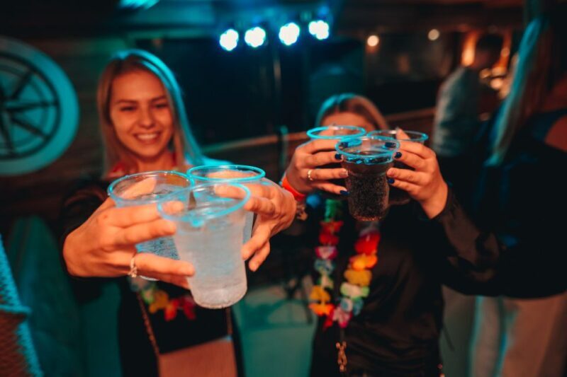 Wroclaw: Oder River Boat Party with Unlimited Drinks - The Open Bar: What’s on Offer?