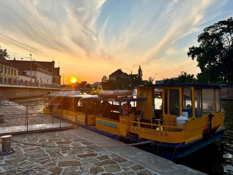 Wroclaw: Old Town Sunset Boat Cruise - Key Points