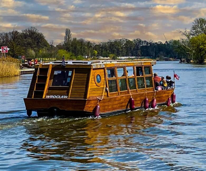 Wroclaw: Old Town Sunset Boat Cruise - A Detailed Look at the Old Town Sunset Boat Cruise