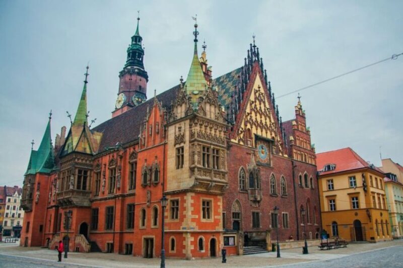 Wroclaw: Private custom tour with a local guide - Exploring Wroclaw with a Local Eye