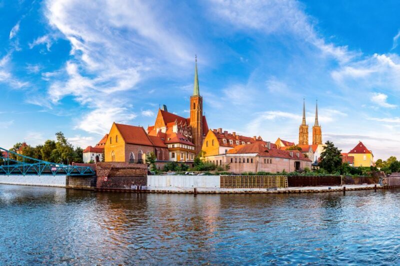 Wroclaw: Private Old Town Guided Walking Tour (2 h) - Frequently Asked Questions