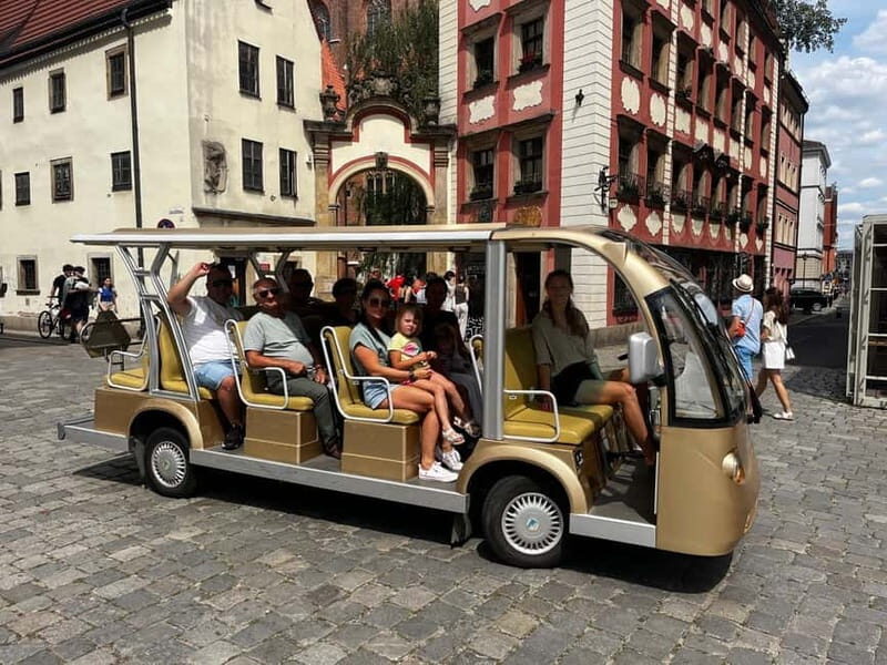 Wroclaw: Private Sightseeing and Beer Tour by Golf Cart - Why Choose the Wroclaw Golf Cart Tour?