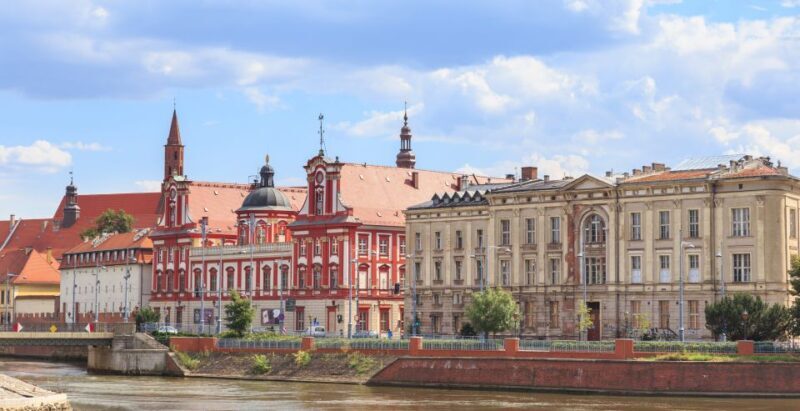 Wroclaw Small-Group Tour with Lunch from Warsaw - What the Reviews Say