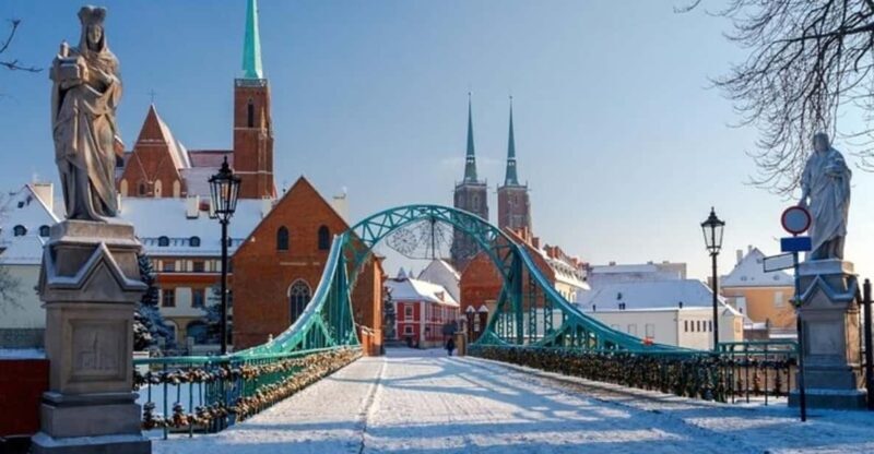 Wroclaw : Walking Custom Tour with a Local Guide - Discovering Wroclaw: What to Expect from the Tour