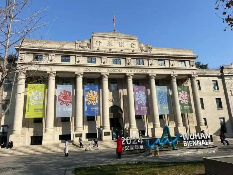 Wuhan: Visa-Free Private Layover Tour - Chicago of East - Transport & Group Size