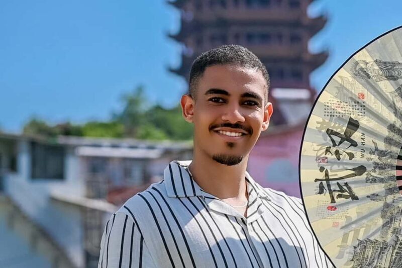 Wuhan: Yellow Crane Tower and Hubu Alley Guided Tour - Who Will Love This Tour?