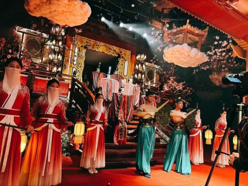 Wuhan: Yellow Crane Tower, Museum, & Banquet Tour - Who Should Take This Tour?