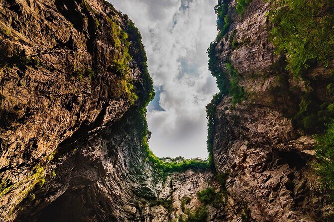 Wulong Tiankeng Three Bridges and Fairy Mountain Private Tour - A Detailed Look at the Itinerary