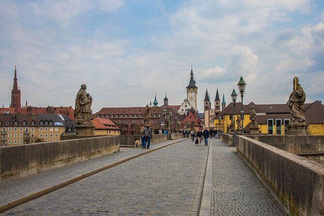 Wurzburg Private Walking Tour With A Professional Guide - What to Expect from the Tour: A Deep Dive into the Itinerary