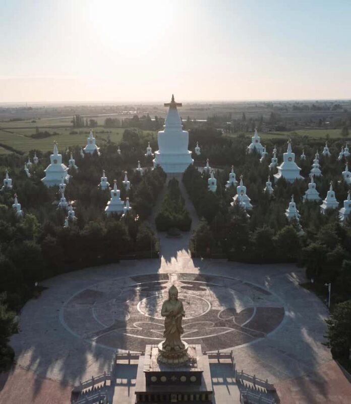 Wuwei Day Tour: White Pagoda, Wushaoling & Snow Mountain - Who Is This Tour Best For?