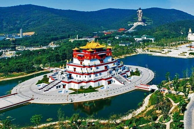 Wuxi Lingshan Buddha Private Day Tour from Suzhou - Key Points