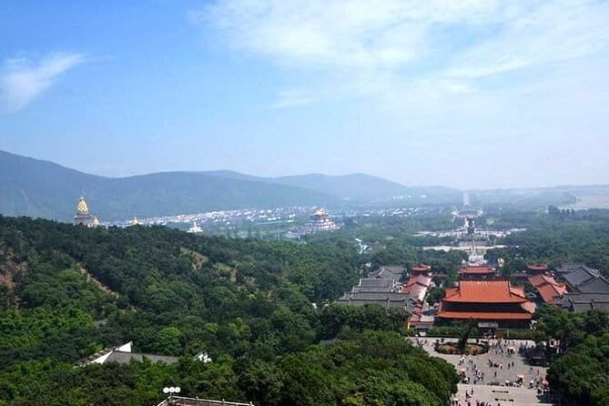 Wuxi Private Day Tour with Lingshan Buddhist Scenic Spot and Sanguo City - Key Points