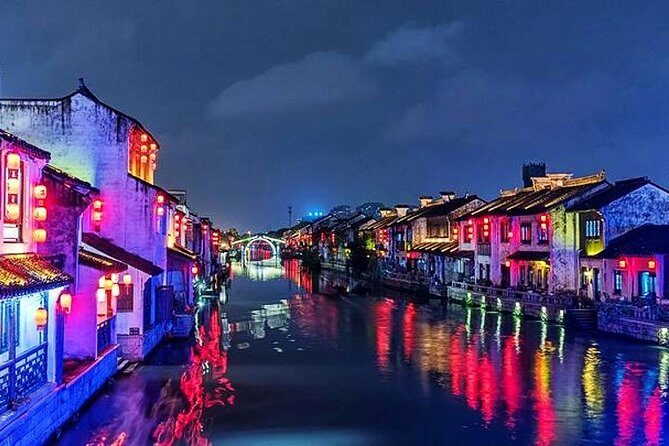 Wuxi Private Night Tour with Boat Cruise and Authentical Dinner - An In-Depth Look at the Wuxi Night Tour