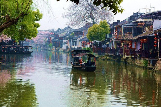Wuzhen and Xitang Water Town Amazing Private Day Tour from Hangzhou - Exploring the Water Towns: A Full Breakdown