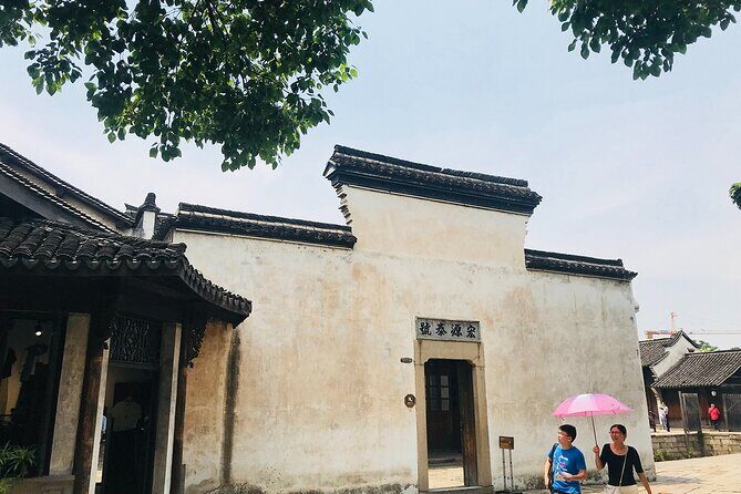 Wuzhen Water Town Day Tour from Hangzhou - What the Tour Includes and What it Doesn’t