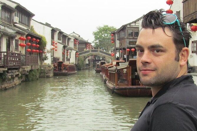 Wuzhen Water Town Delight Tour With Riverside Lunch Experience - Why Choose This Tour?