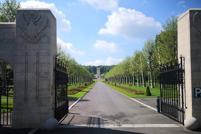 WW1 Belleau Wood and American Monument in Château-Thierry - Day trip from Paris - Château-Thierry Monument: A Visual Tribute