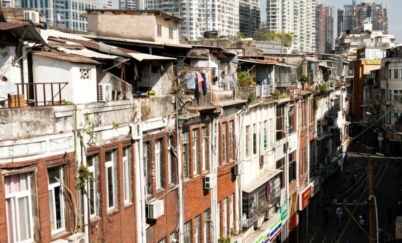 Xiamen local food tour on Historic Zhongshan Arcade Streets - Key Points