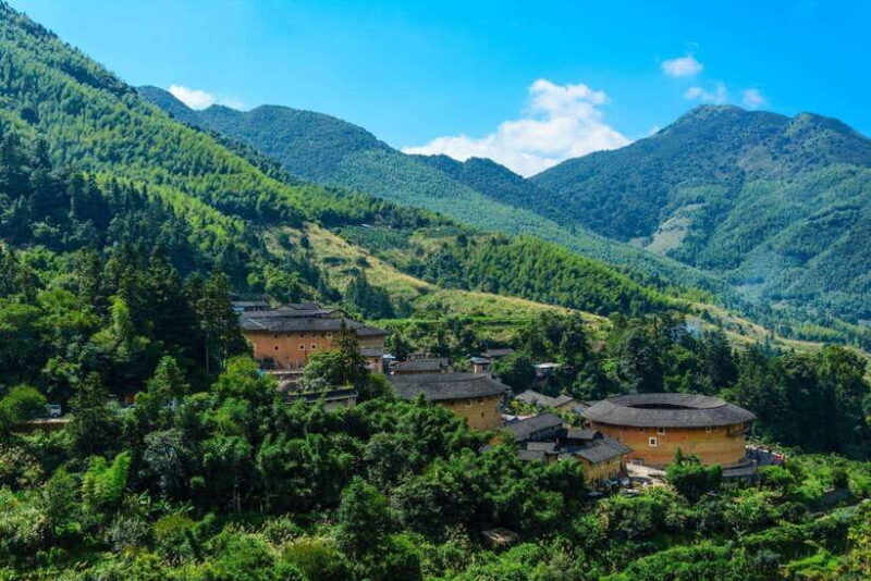Xiamen: Nanjing Tianluokeng Hakka Cluster 1-Day Trip - An In-Depth Look at the Experience