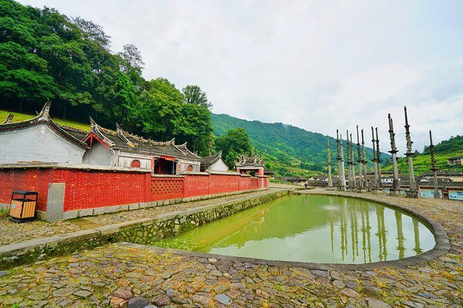 Xiamen Private Day Tour to Tianluokeng Tulou and Yunshuiyao Ancient Village - FAQs