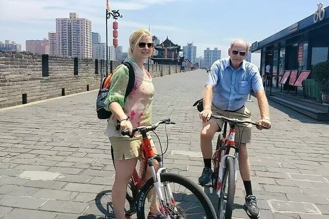 Xi'an 2-Day Customized Tour: Terracotta Army & City Highlights - The Benefits of a Private Guided Tour at an Attractive Price