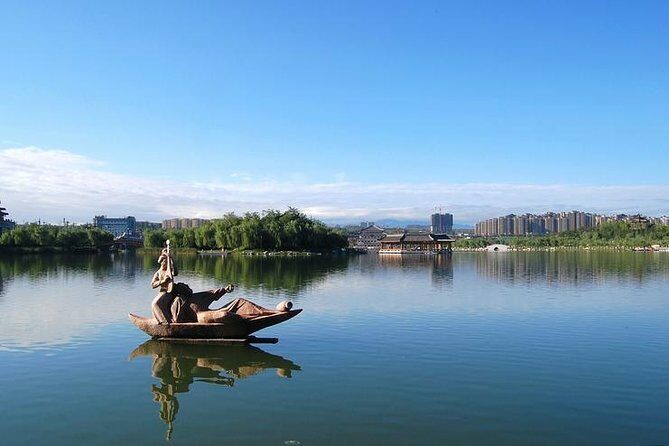 Xian Afternoon Tour to Big Wild Goose Pagoda and Qujiang Pool - Authentic Experiences and Traveler Tips