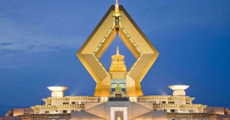 Xi'an Buddhistical Day Tour of Terracotta Army&Famen Temple - The Itinerary Breakdown