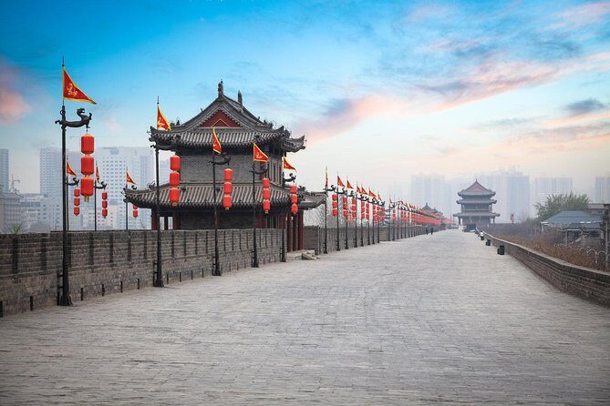 Xi'an City Wall: Guided Tour with Cycling Option - A Closer Look at the Tour Experience