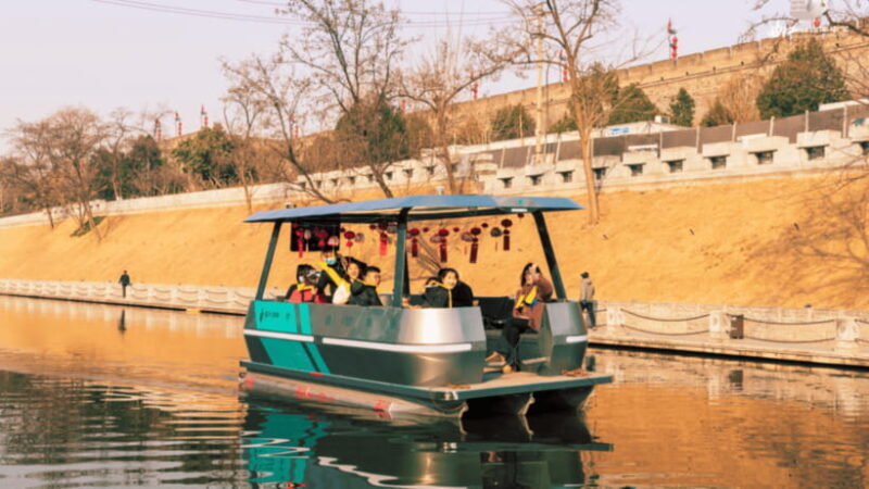 Xi'an: City Wall Moat Smart Boat Tour - Key Points