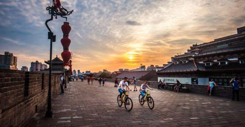Xi'an City Wall Private Guided Tour with Cycling Option - Practicalities and Tips for Travelers