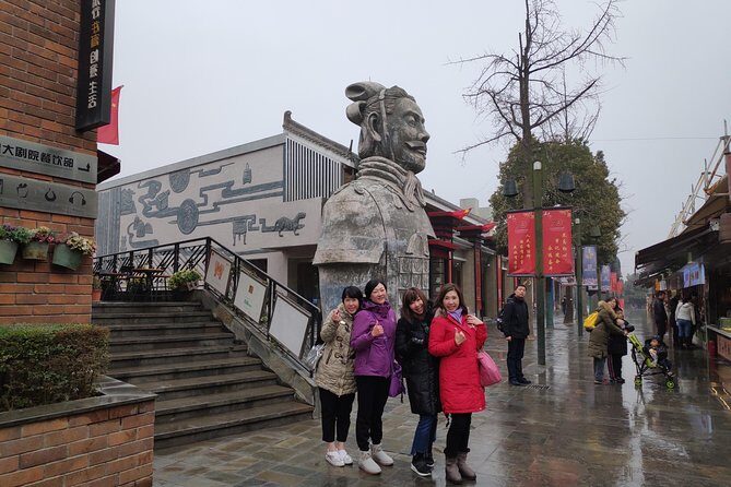 Xian Essence of Terracotta Army, City Wall, Big Wild Goose Pagoda - Starting the Adventure: From the Hotel to the Terracotta Army