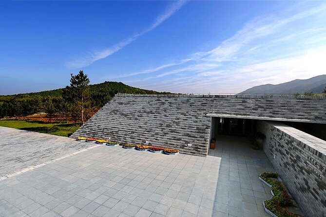 Xian Full Day Discovery Tour of Terracotta Warriors Museum - FAQ