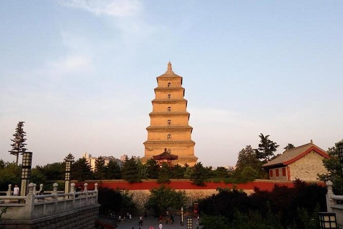 Xi'an Half-Day Tour of Shaanxi History Museum and Big Wild Goose Pagoda - Key Points