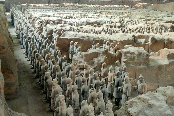 Xi'an Highlights Small Group Tour of Terracotta Warriors and City Wall - The Tour Experience in Detail