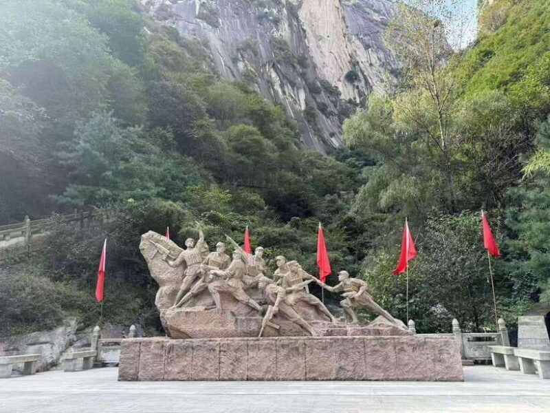 Xi'an: Hua Shan Mountain Private day Tour - The Price and Value: Is It Worth It?